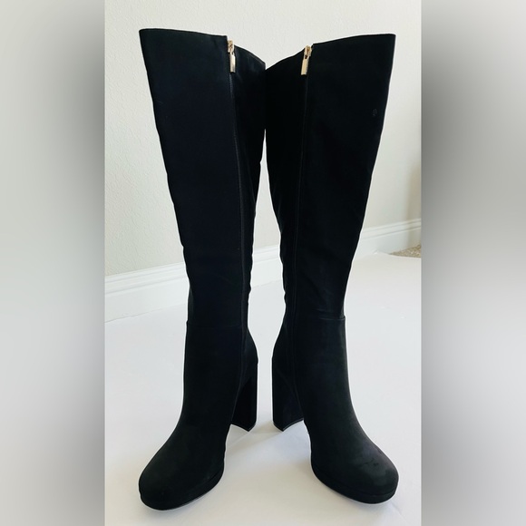 JustFab | Shoes | Jf Emmaline Black Knee High Boots With Chunky Heel ...
